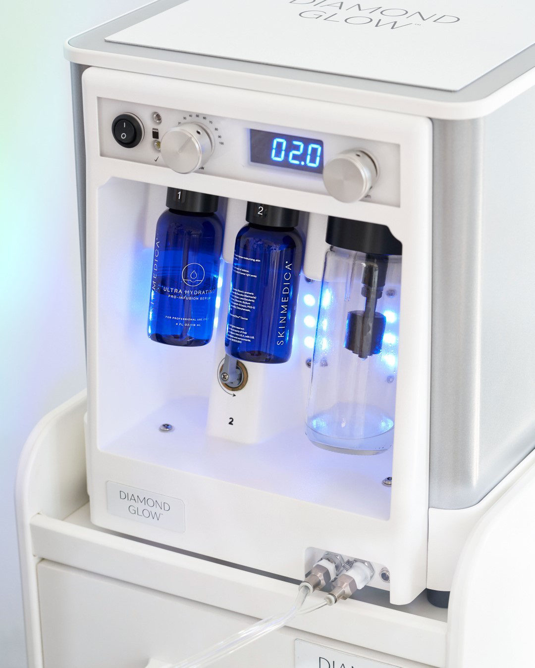 DiamondGlow, Skin Resurfacing, Exfoliation, Extraction & Infusion ...